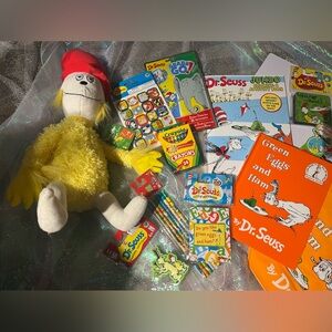 Dr. Seuss | Other | Nwt Kid Pack Over 3 Items Dr Seuss Themed Activity ...